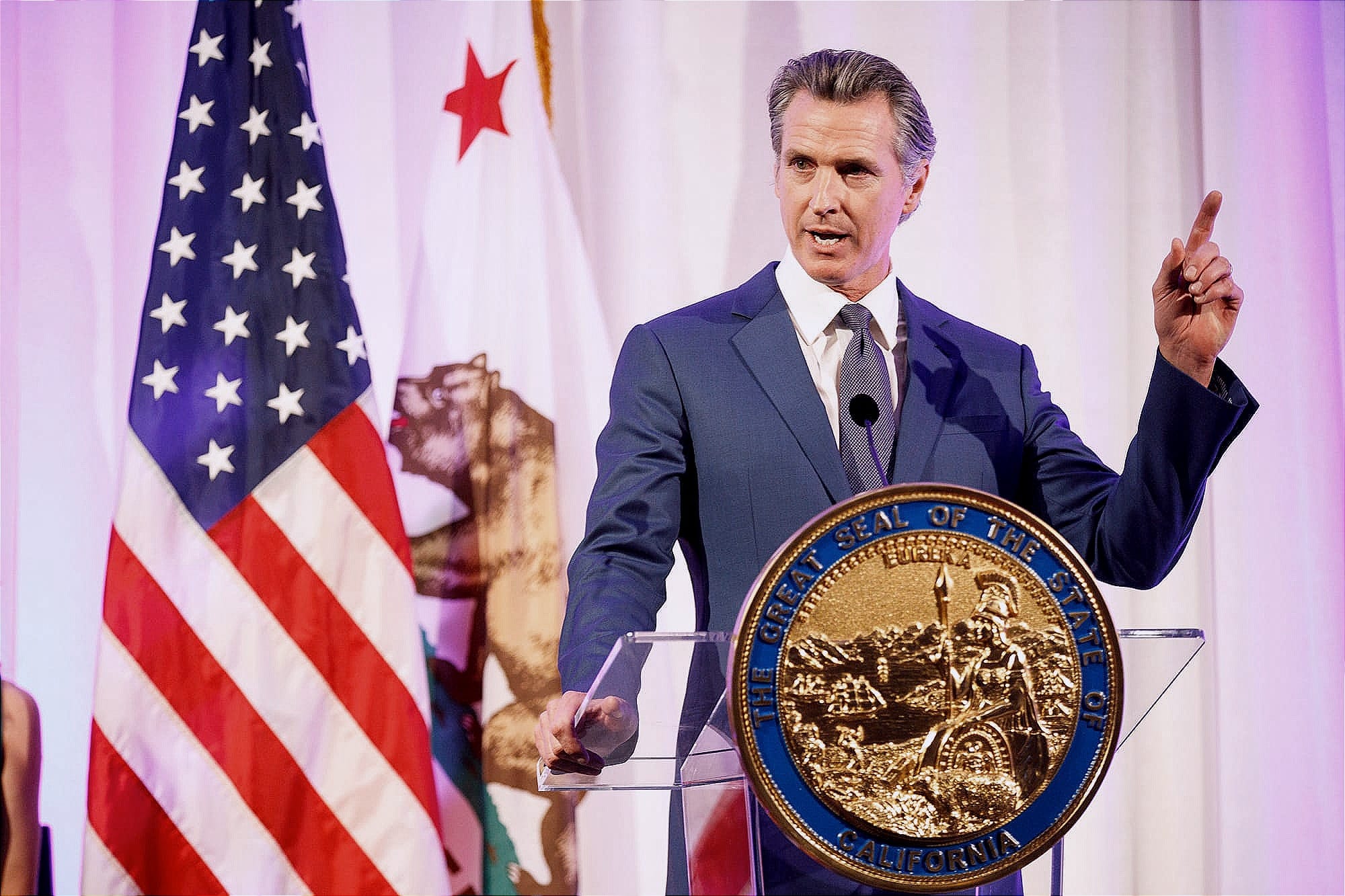 Newsom rolls back remote work flexibility for state employees ...